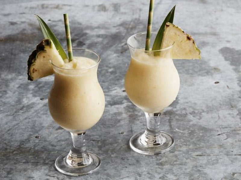 Cocktail of the Day: Skinny Colada – Escape to Paradise